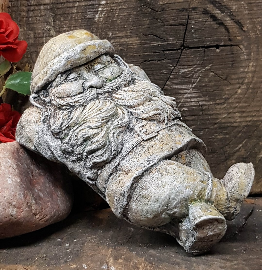 Sleepy Gnome, 7 In. (18 Cm), Diminutive Spirit, Mythological Creature ...