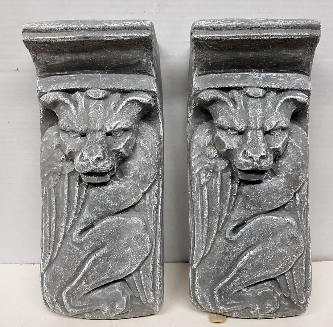 Dog Faced Gryphon Shelf, Set of 2, 10 In. (26 Cm) Gothic Medieval ...