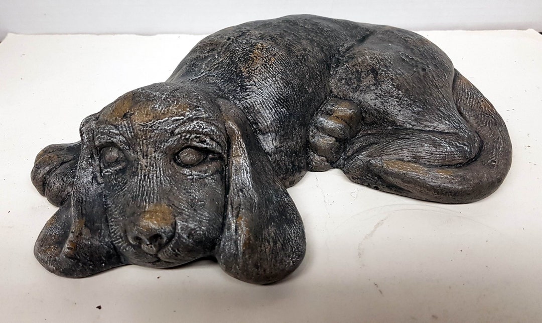 Hound Pup, Concrete Dog Statue, 10 In. (25 Cm), Garden Statue, Hound ...