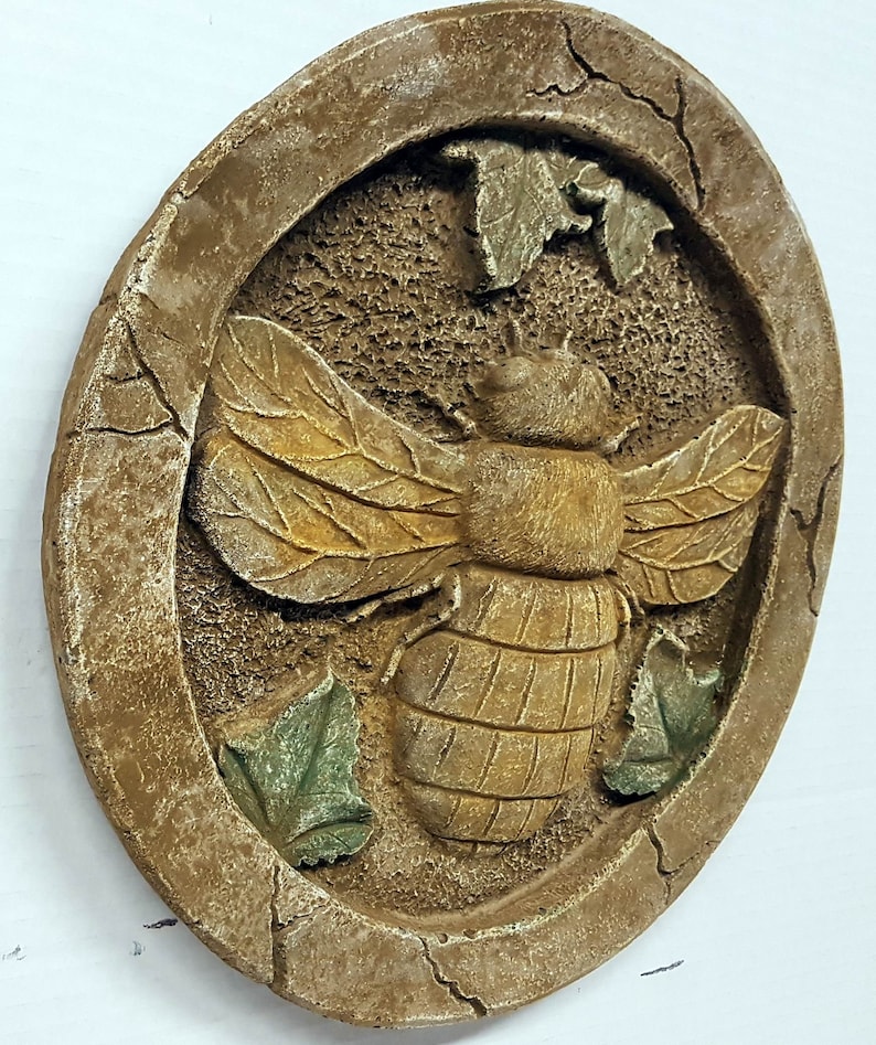 Bee Plaque 10.5 26 Cm Bee Medallion Garden Plaque Garden - Etsy