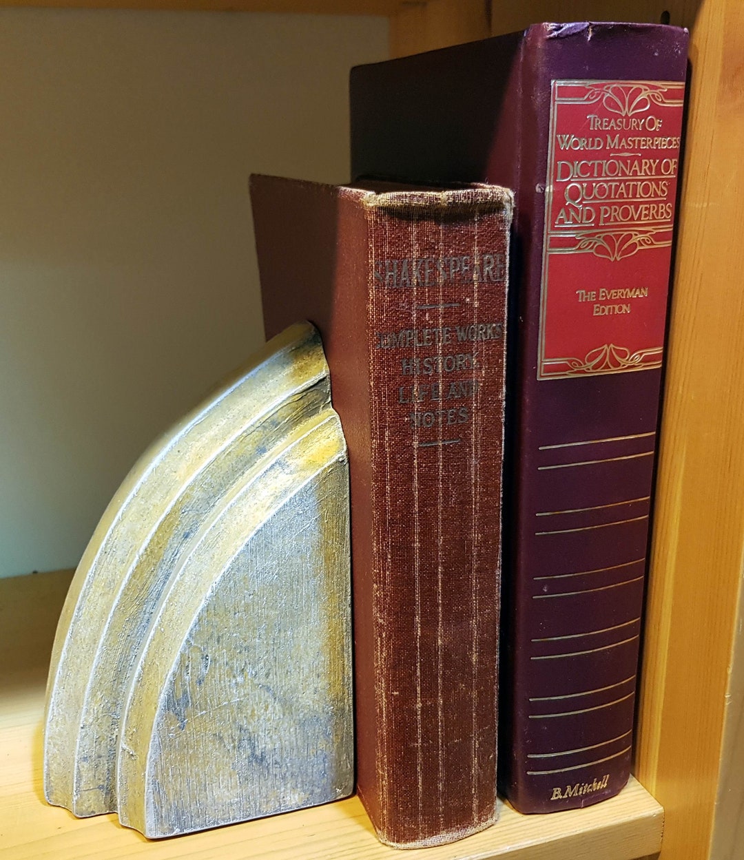 Art Deco Bookend, 6 In. (15 Cim), Stylized Form, Geometric Style ...