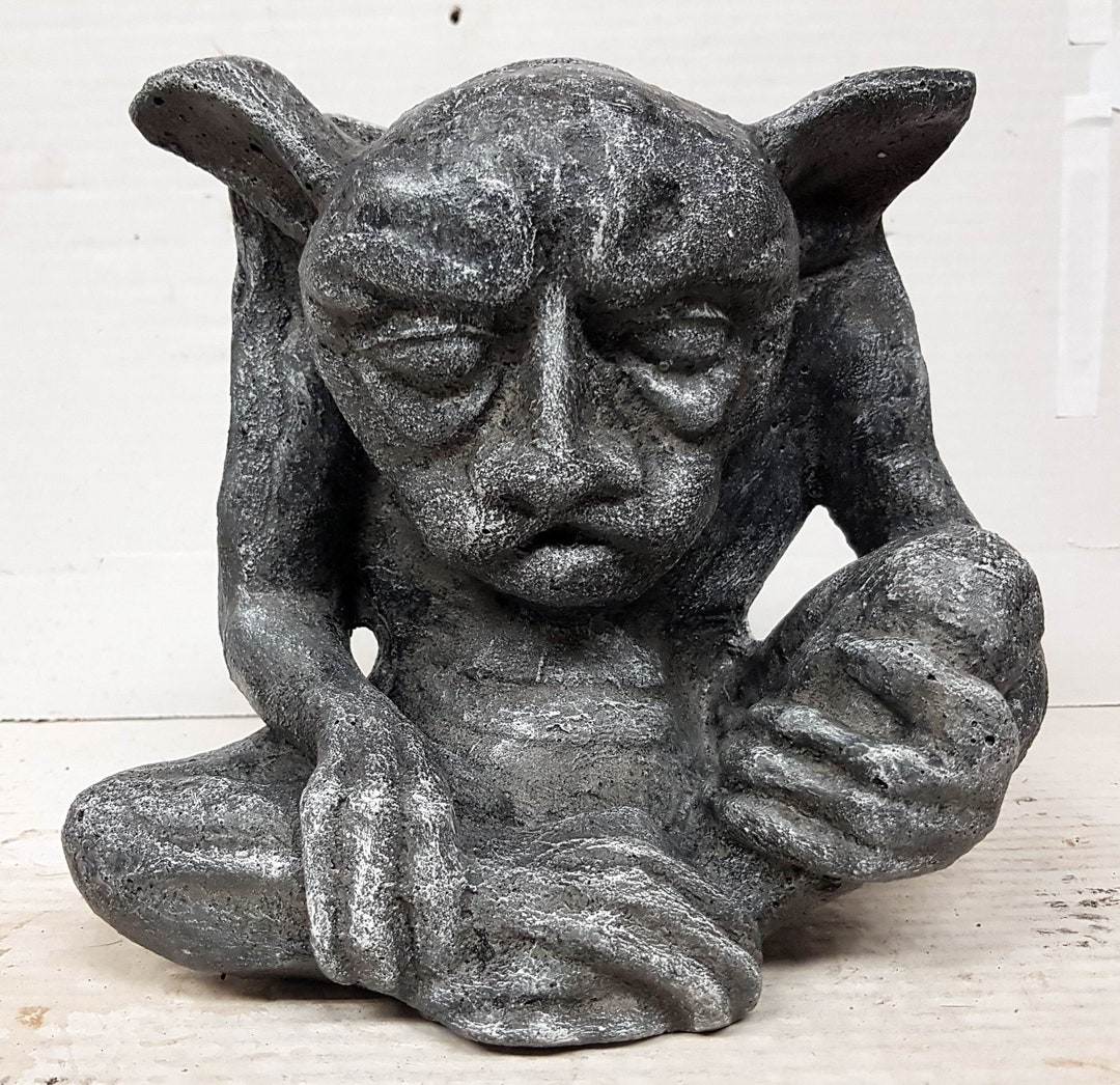 Gremlin 7.5 In. (19 Cm), Mythical Creature, Concrete Gremlin, Gremlin ...