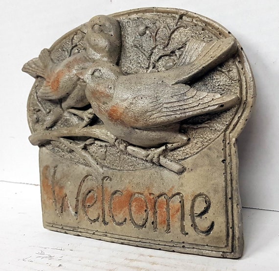Outdoor Statues Cast Bird Statue Concrete Bird 7.5 in. Grotesque Cast ...