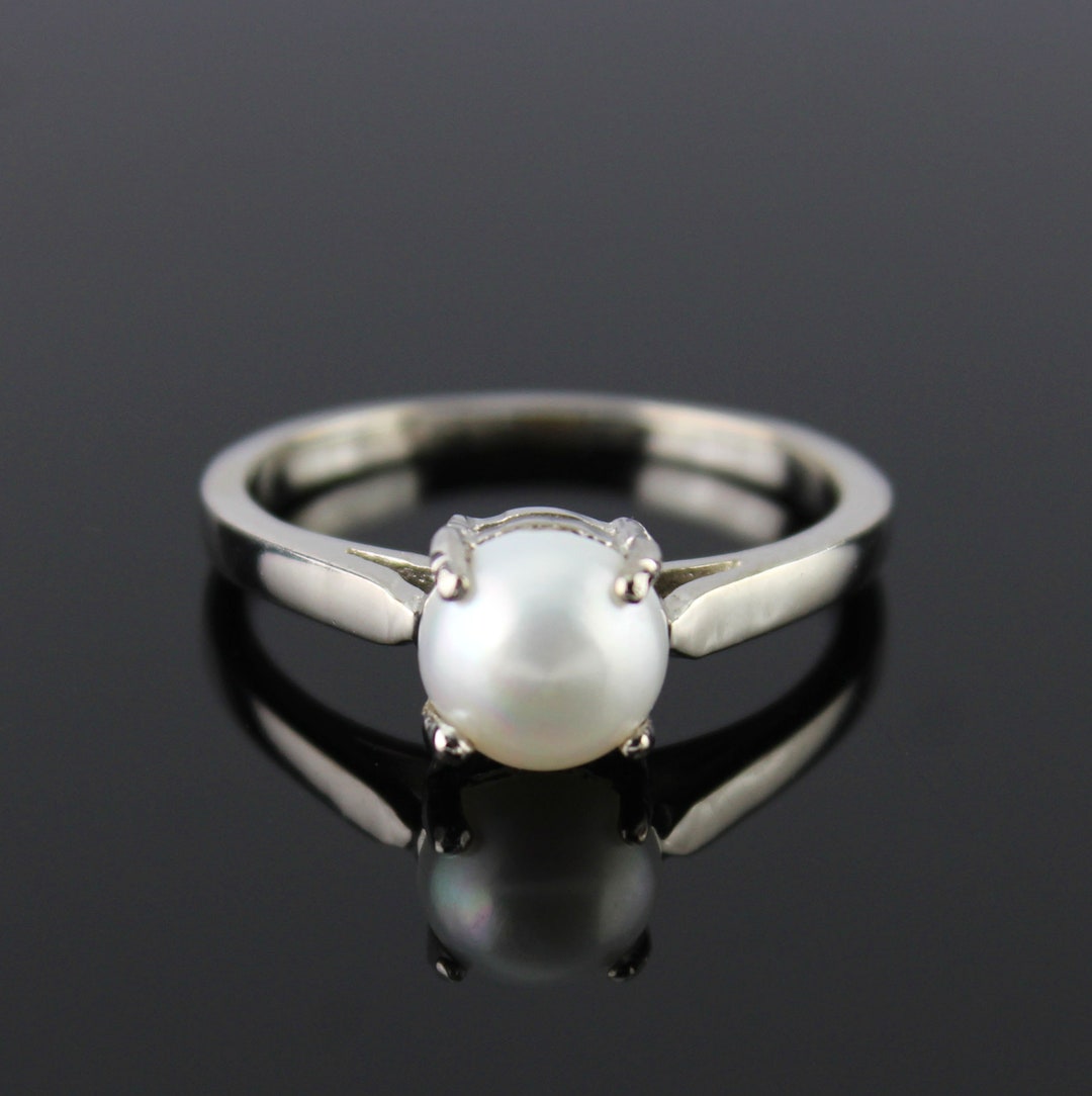 Pearl Minimalist Ring / Minimalist Genuine Pearl Ring / Stacking Pearl ...