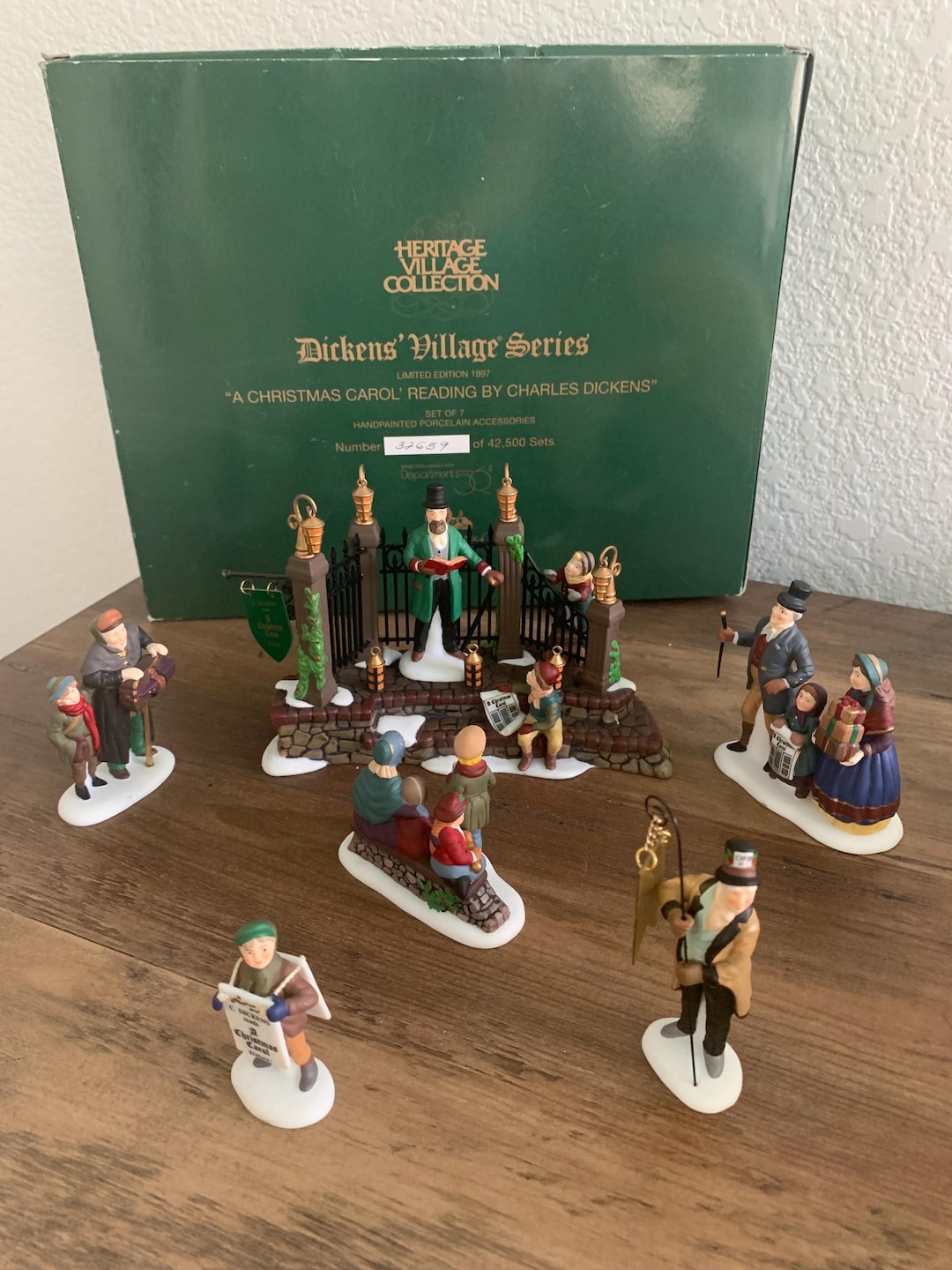 A Christmas Carol Reading by Charles Dickens Department 56 Dickens ...