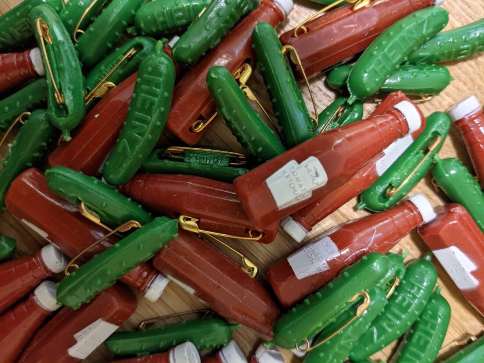 Vintage Heinz Pins Pickles and Ketchup Bottles - Etsy