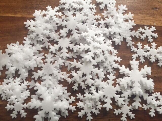 60 Edible 'frozen' Christmas Snowflake Rice Paper Cake Toppers - Etsy