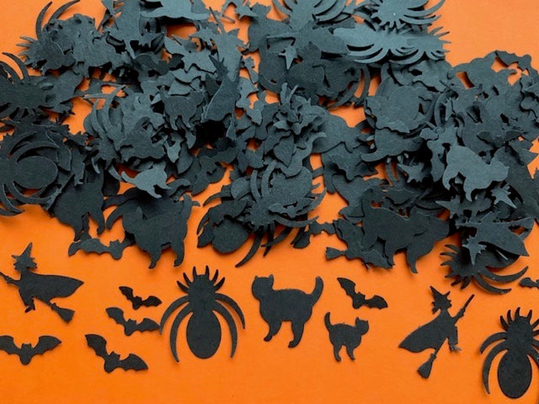 150 Black Halloween Spiders, Cats, Bats and Flying Witches Table ...