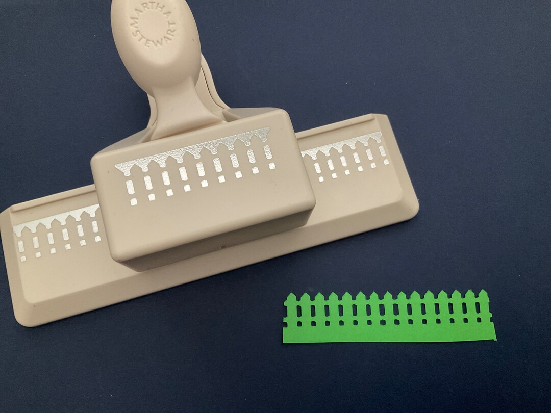 Crisp MARTHA STEWART Picket Fence Border Edge Card Craft Punch - Etsy