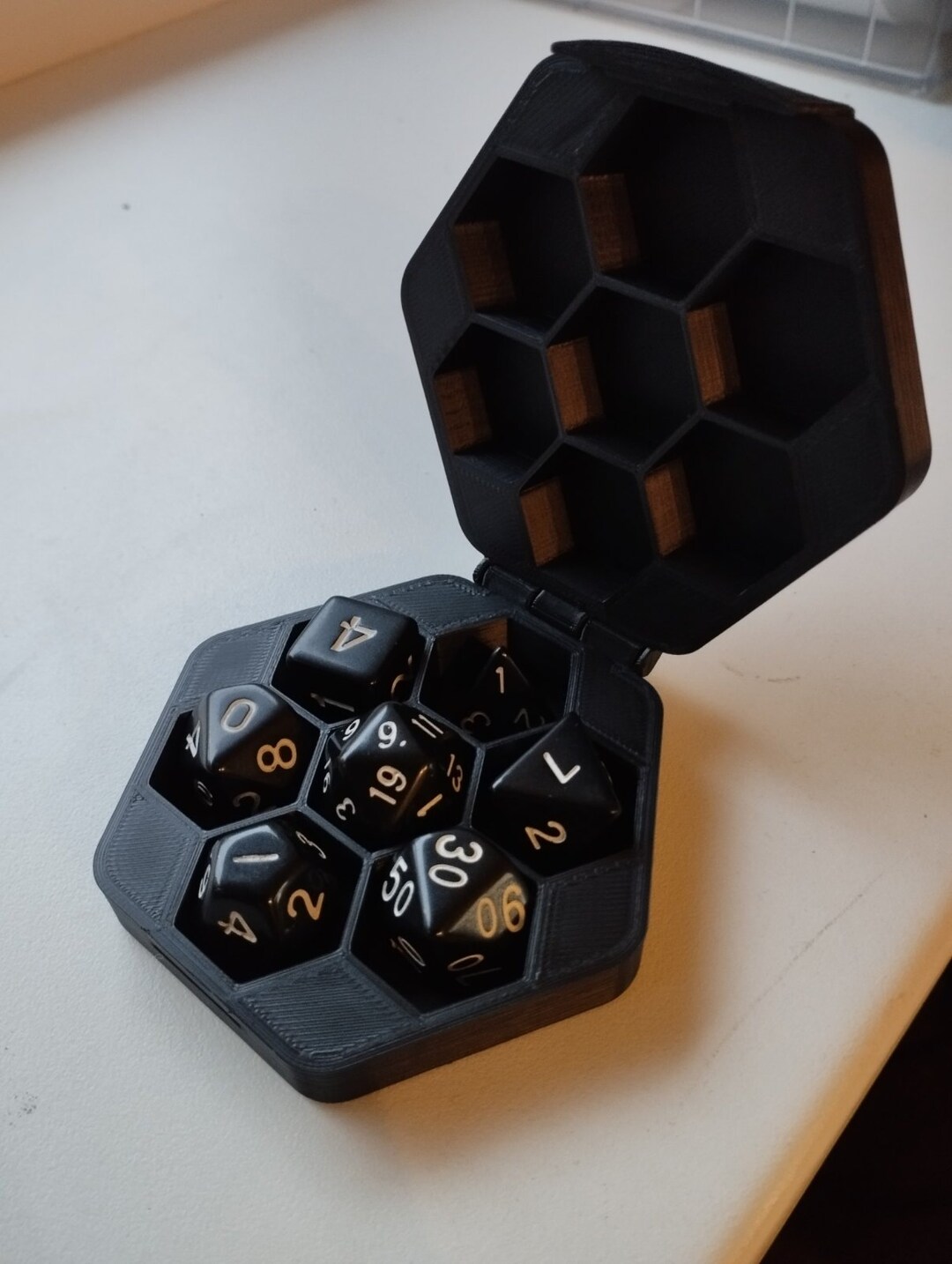 Dungeons and Dragons (DND) 3D Printed Dice Box (for 7 Dices) - Etsy