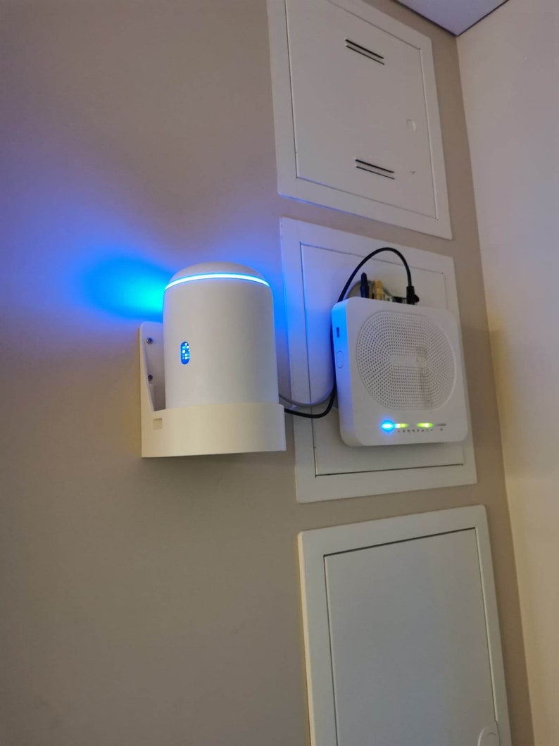 Ubiquiti UDR (unifi Dream Router) and UDM (unifi Dream Machine) Holder ...