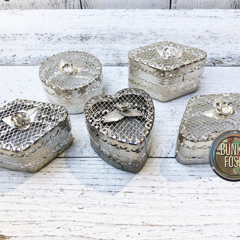 Metal Gift Box - 60+ Gift Ideas for 2025