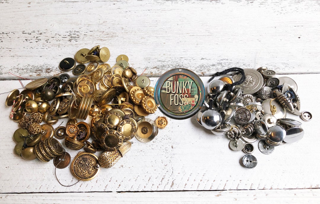 Vintage Gold & Silver Button Lot, Mixed Metal Buttons, Over 100 - Etsy