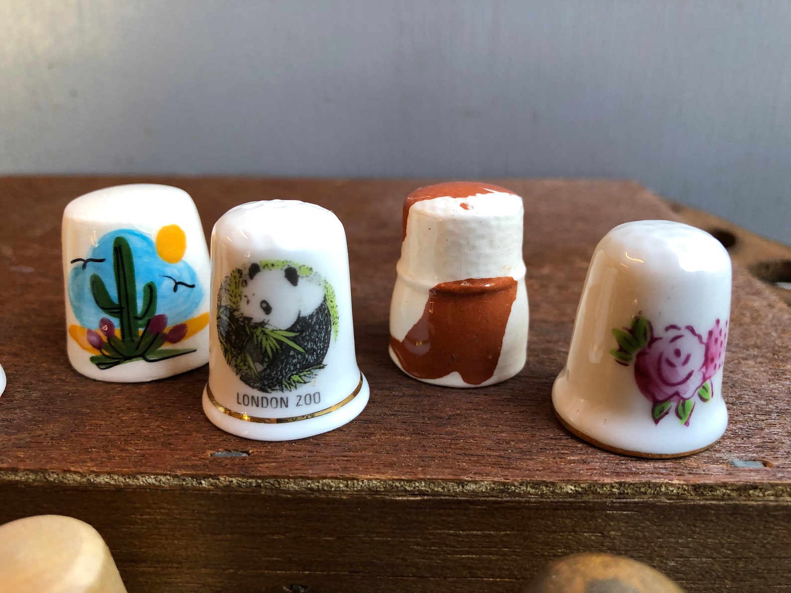 Vintage Thimbles & Wood Holder Set Vintage Thimbles - Etsy