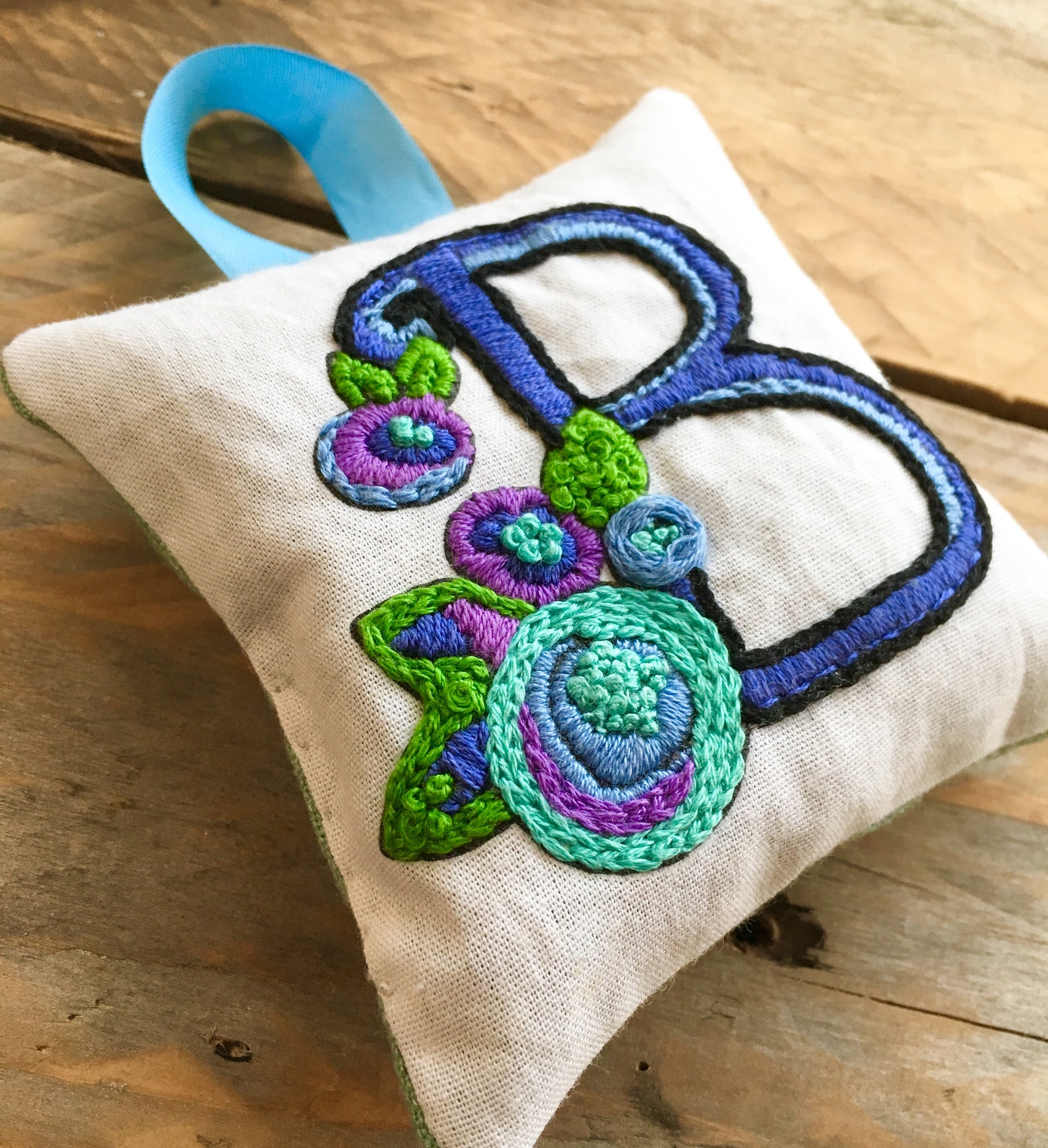 Embroidery Kit Monogram, DIY Sachet Embroidery Kit, Monogram Embroidery ...