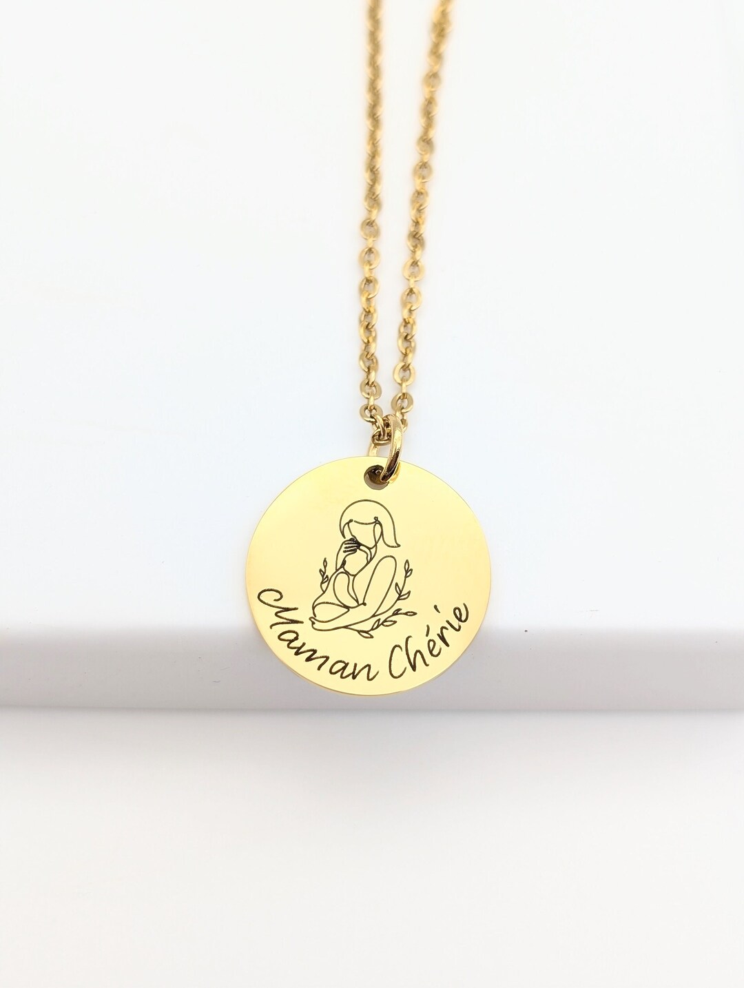 Personalized Necklace With Engraved Mother and Child Medallion • Mother ...