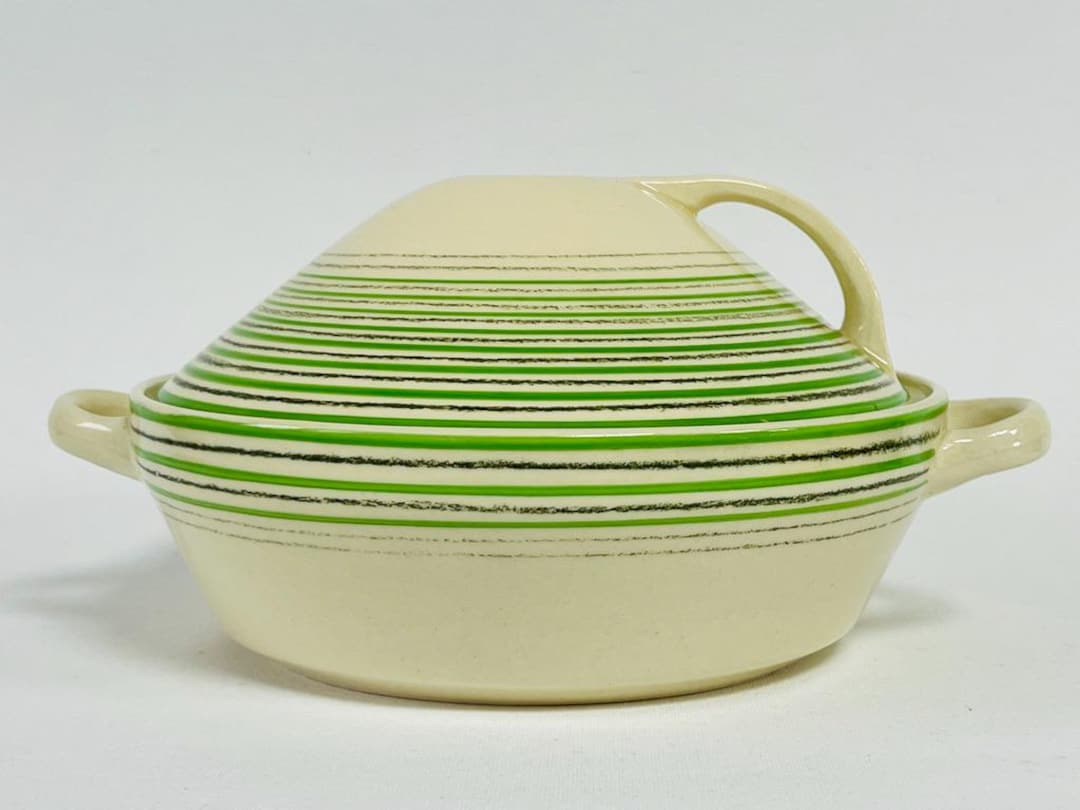 Susie Cooper 1932 Kestrel Shape Green and Black Crayon Lines Lidded ...
