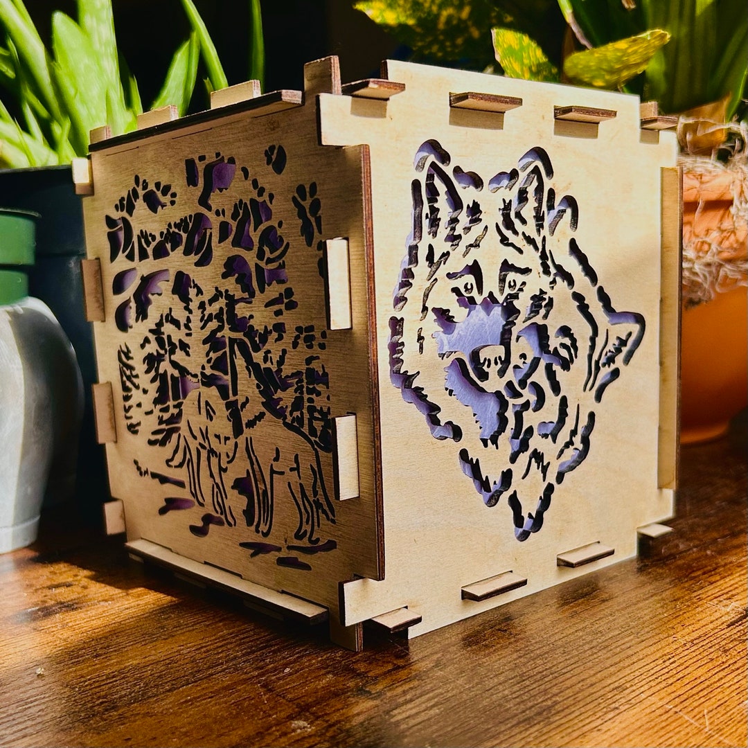 Wolf Light Box, Wolves Night Light, Figgsfigmentations, Nature Inspired ...