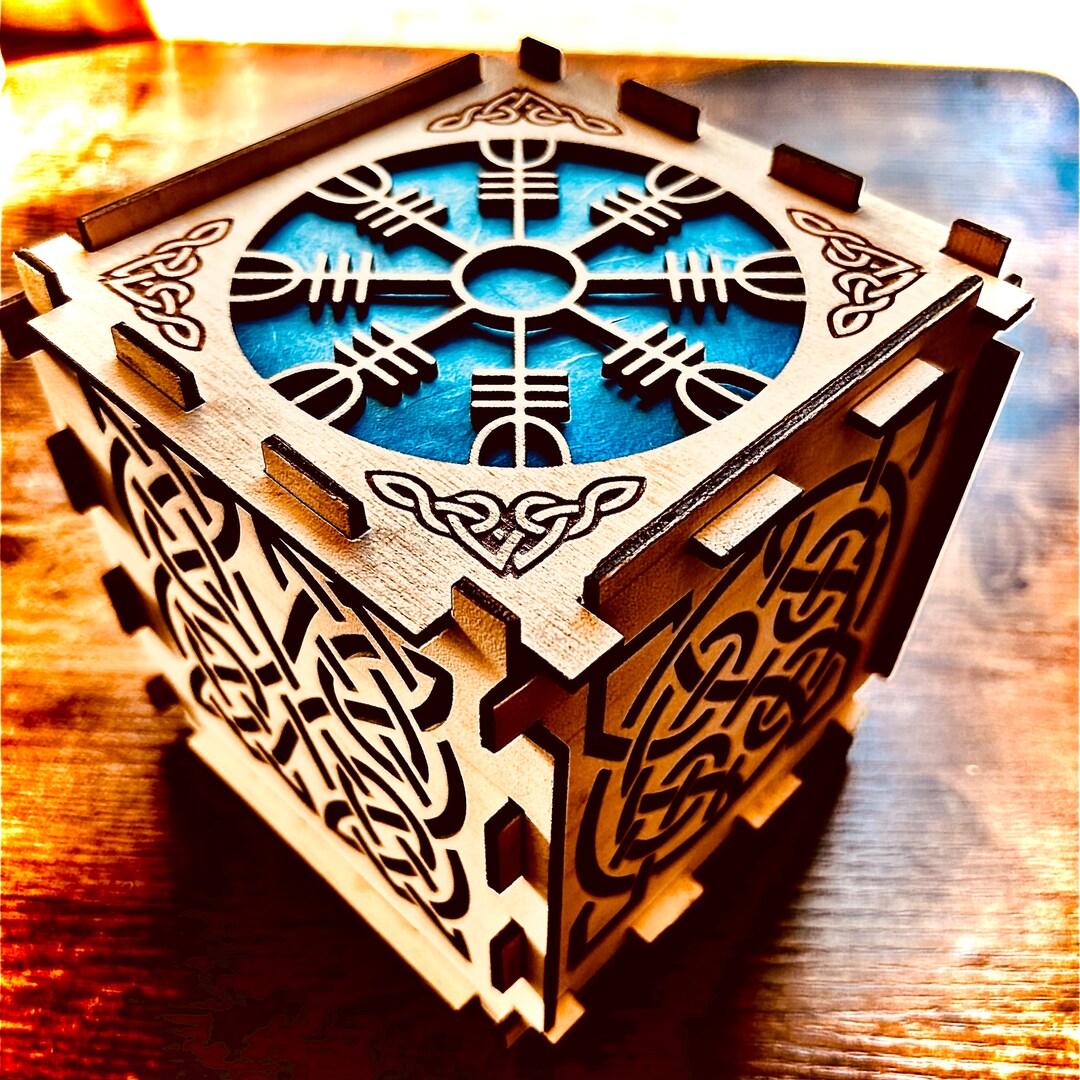 Nordic Light Box, Viking Lamp, Celtic Lamp, Viking Decor, Celtic Knots ...