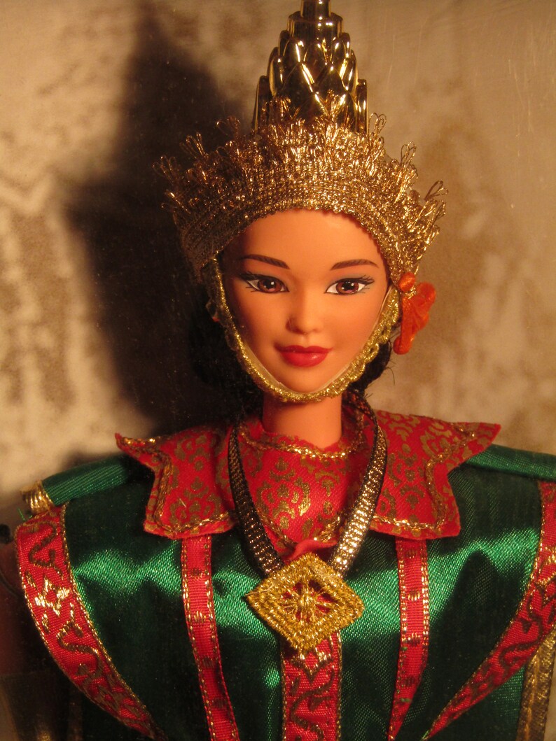 Thai Barbie Mattel 1998 NRFB | Etsy