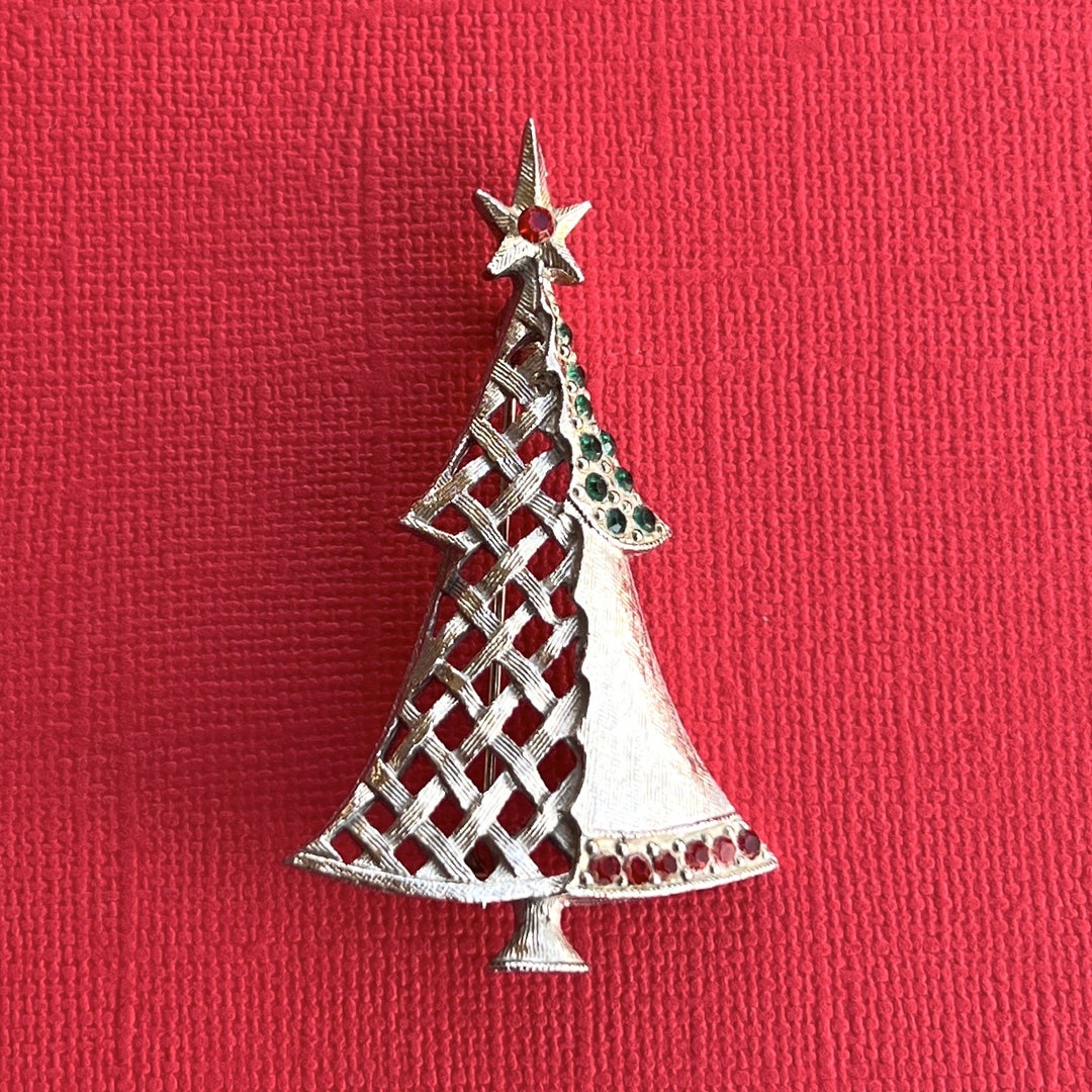 BJ BEATRIX Rare Vintage Silver Tone Christmas Tree Pin / Brooch With ...