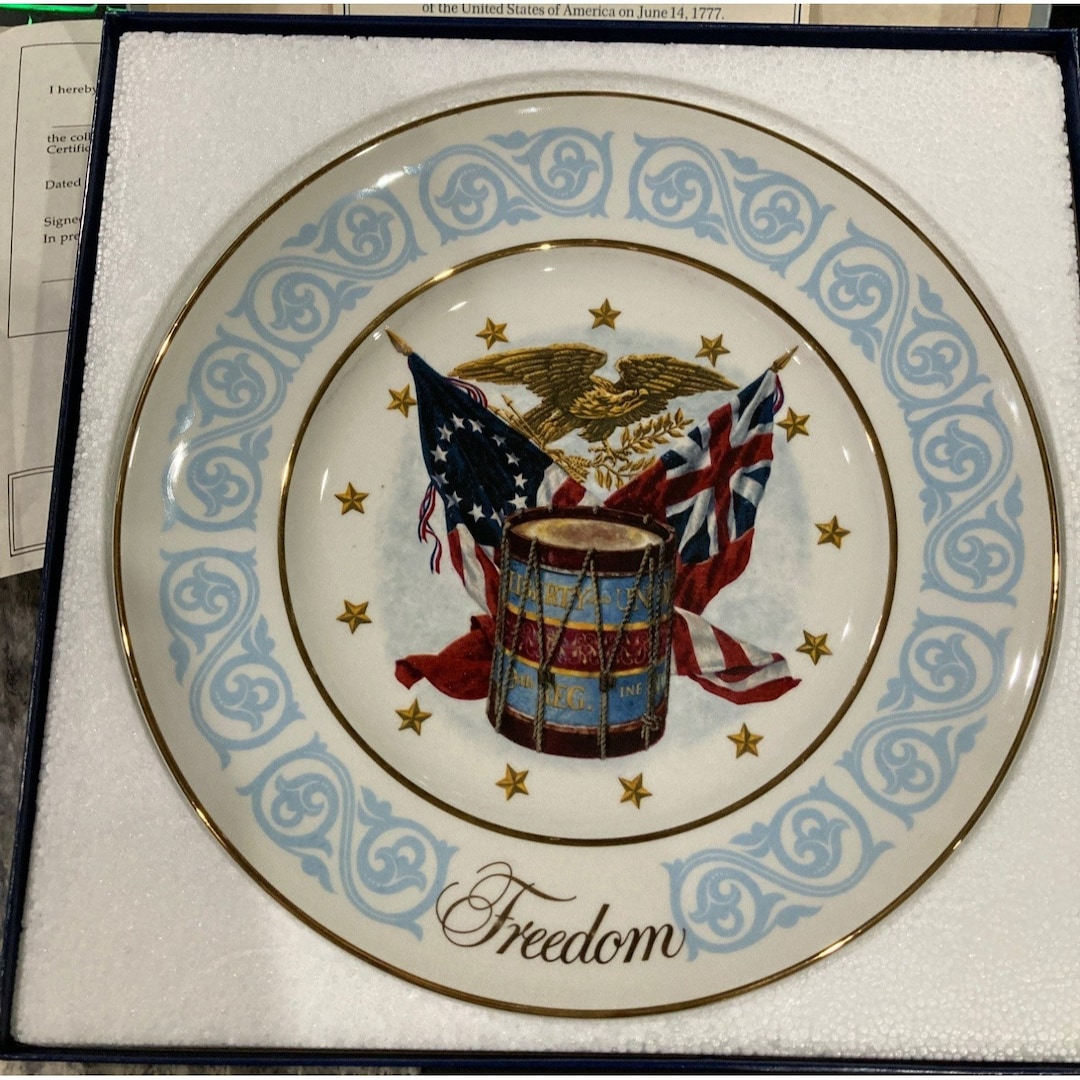 1974 Avon Collectible “freedom” Plate - Etsy