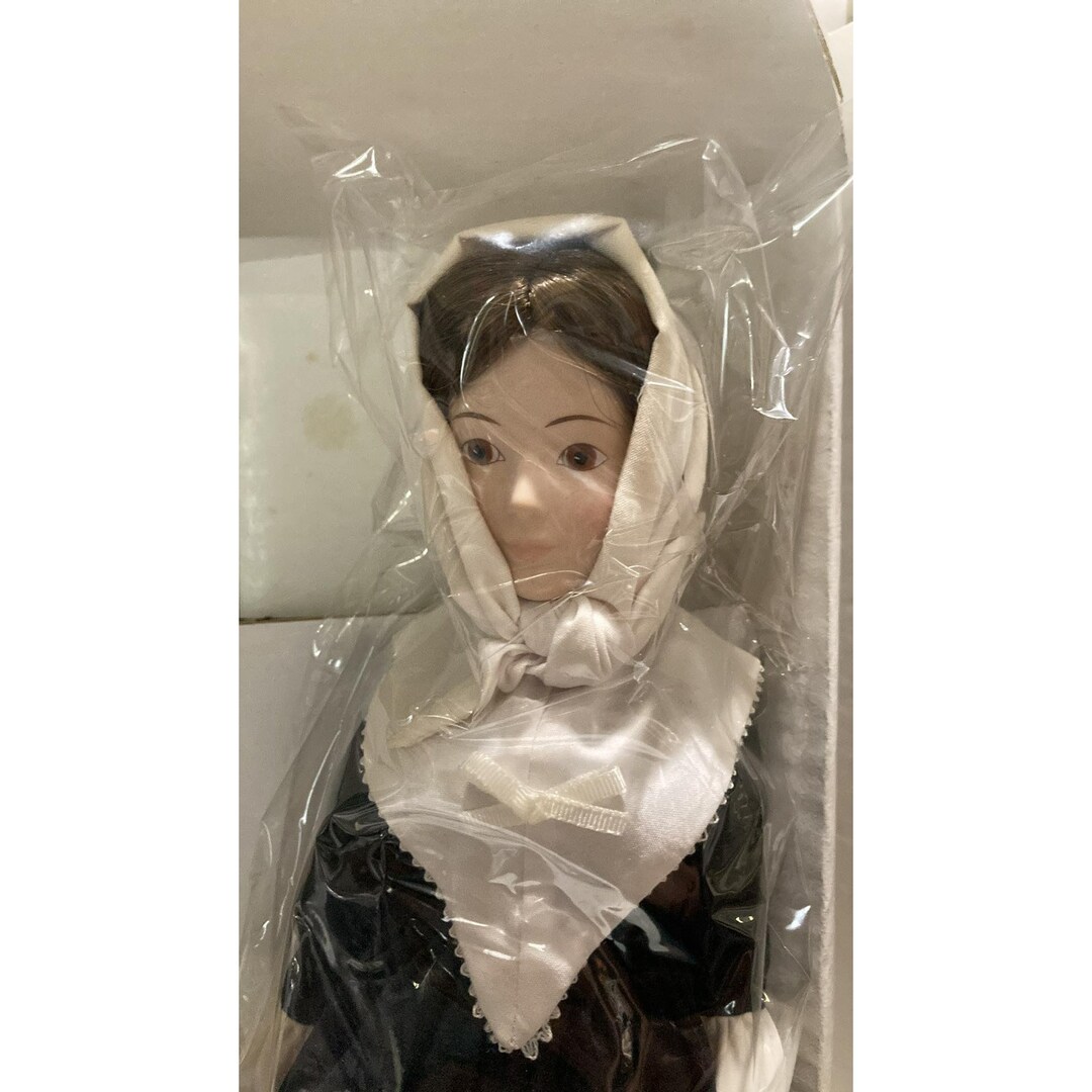Franklin Mint Porcelain Doll - Maids of 13 Colonies - "hannah of ...