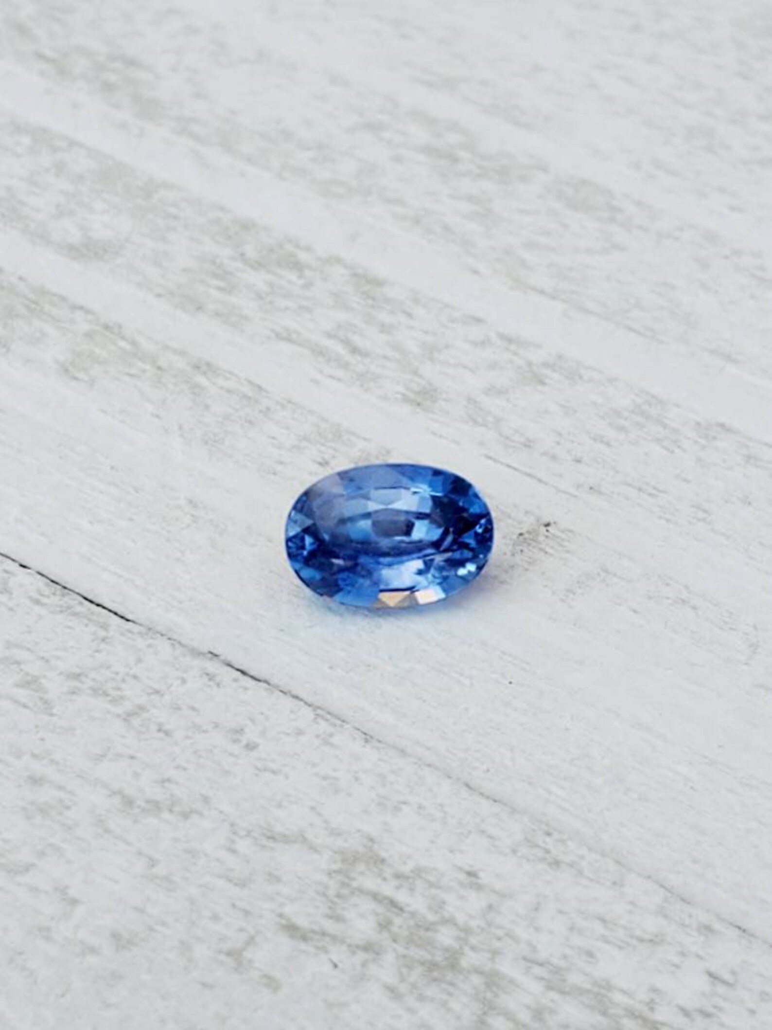 1.27 carat Ceylon sapphire. Amazing luster. Incredibly rare | Etsy