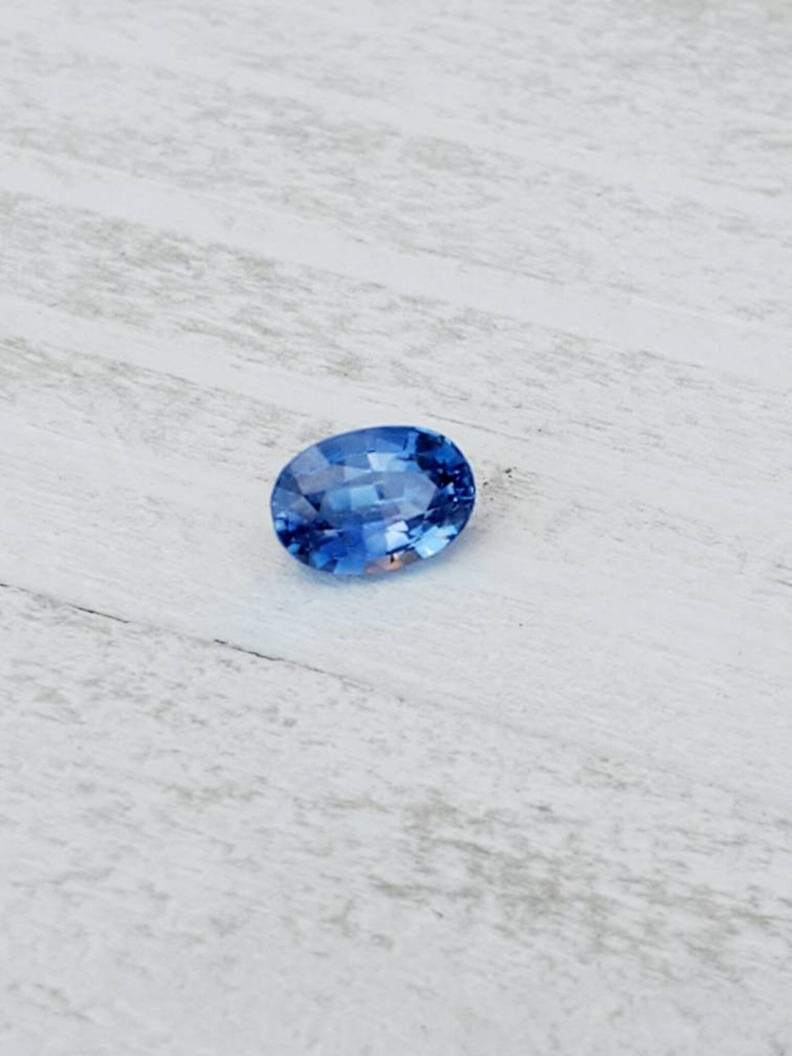 1.27 carat Ceylon sapphire. Amazing luster. Incredibly rare | Etsy
