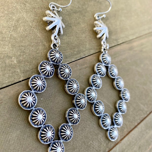 Concho Earrings - Etsy