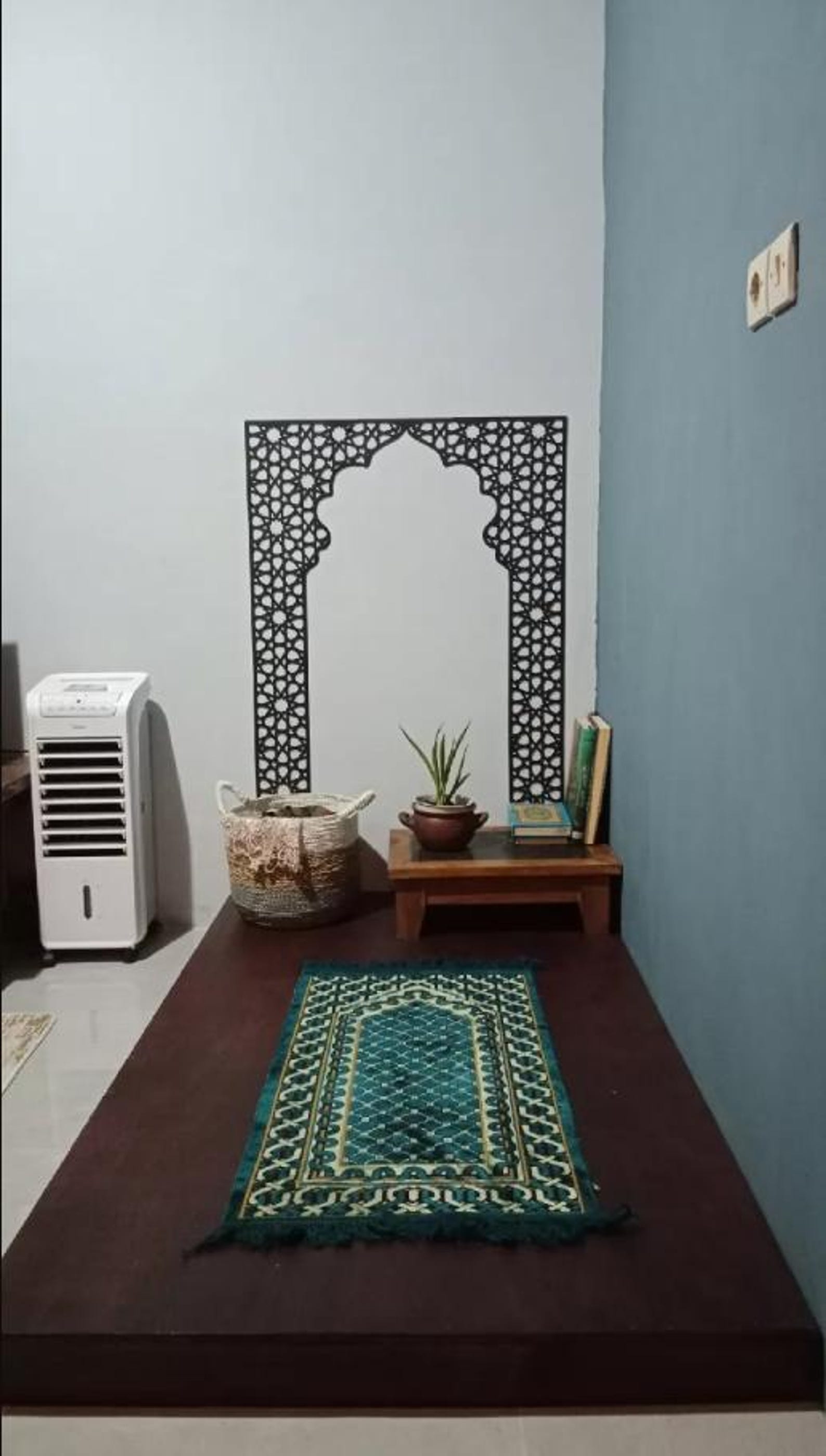 Wooden Mihrab Wall Decor: Islamic Art, Prayer Room Decoration - Etsy