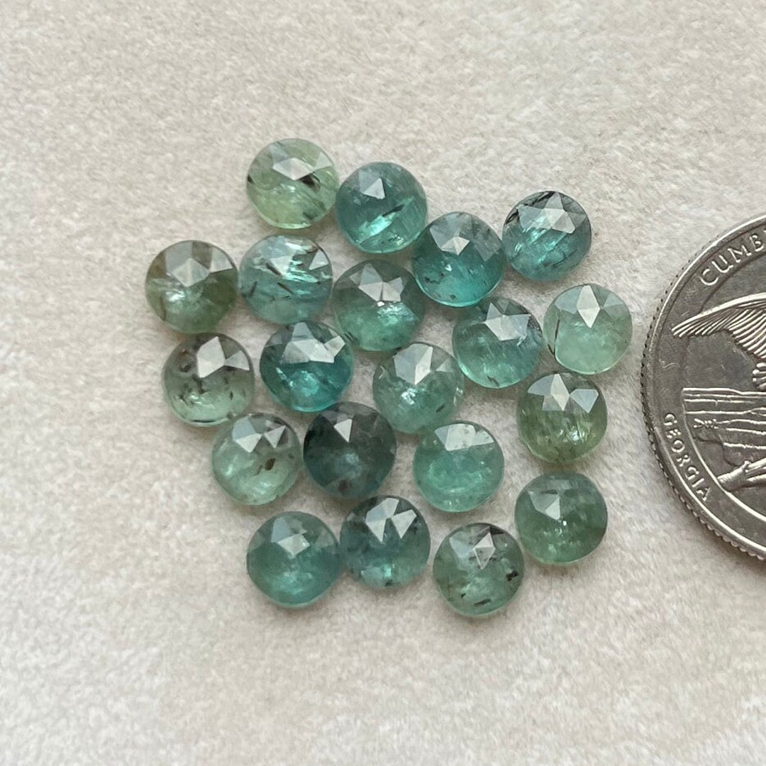 20 Pcs Pack 6mm Emerald Color Kyanite Rosecut - Top Quality Rose Cut ...