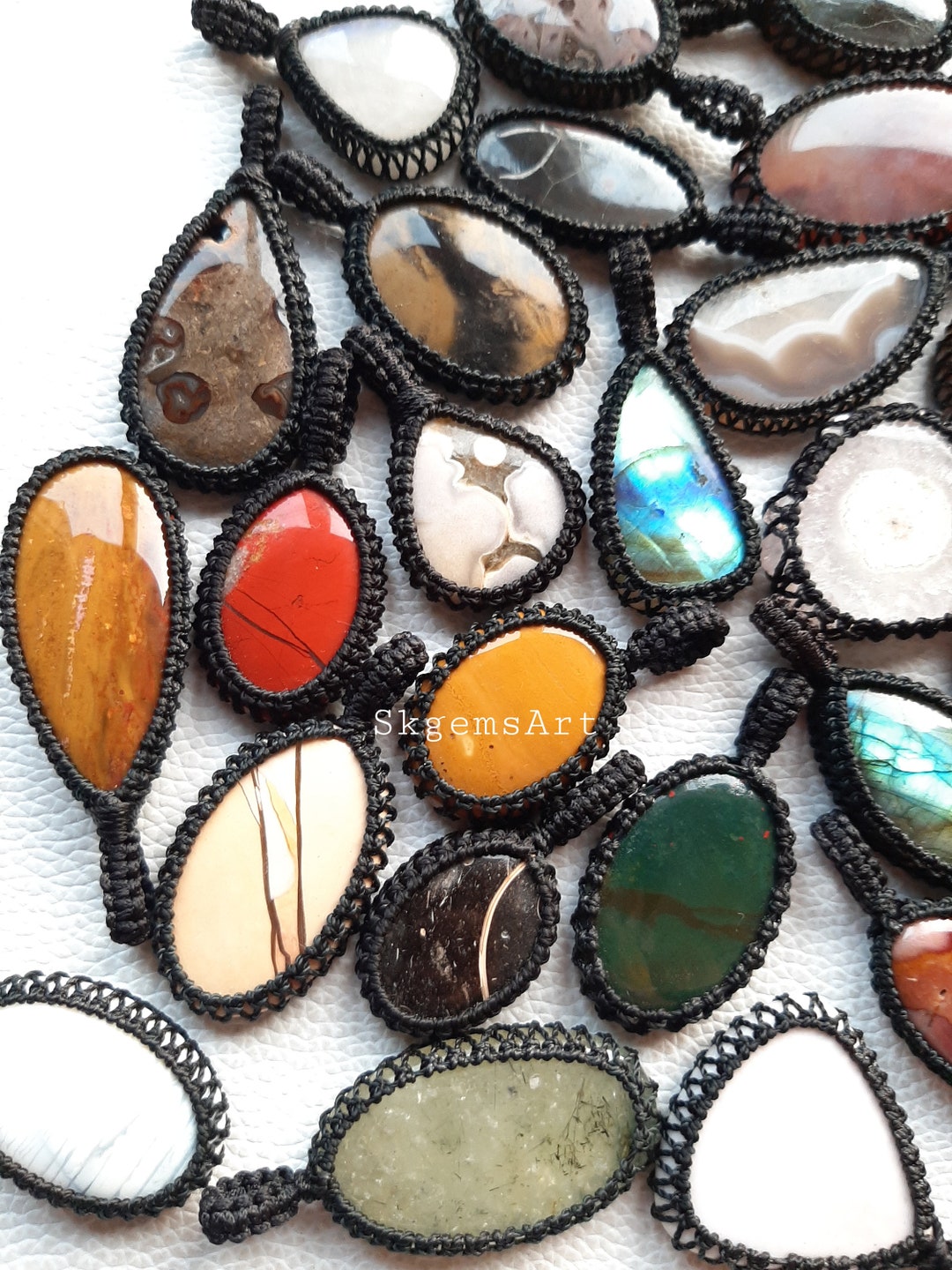 Natural Mix Stones Macrame Pendants With Good Quality Thread,mix Stones ...