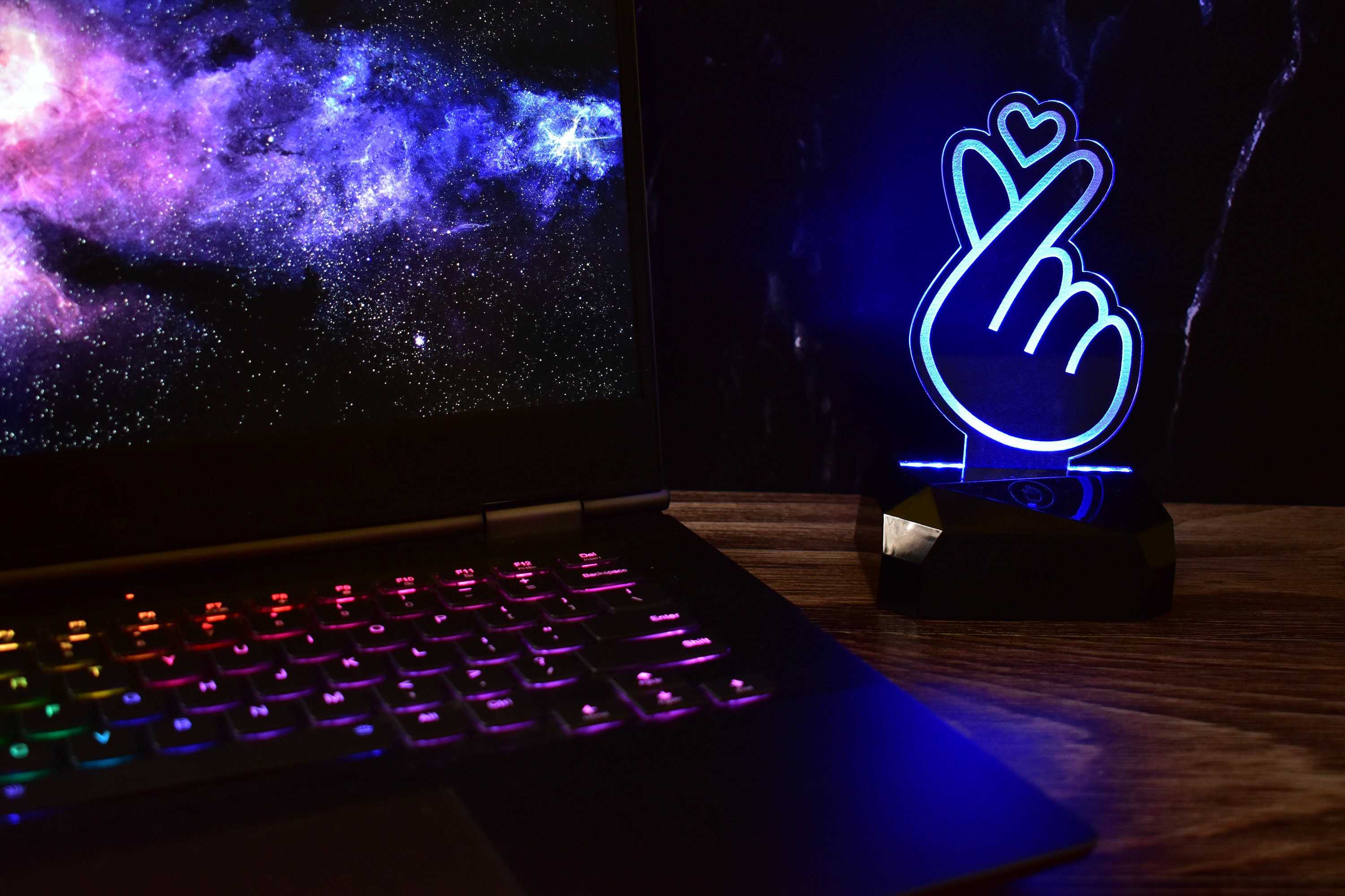 Finger Heart Glowing LED Art Piece Kpop Korean Kawaii Bts - Etsy