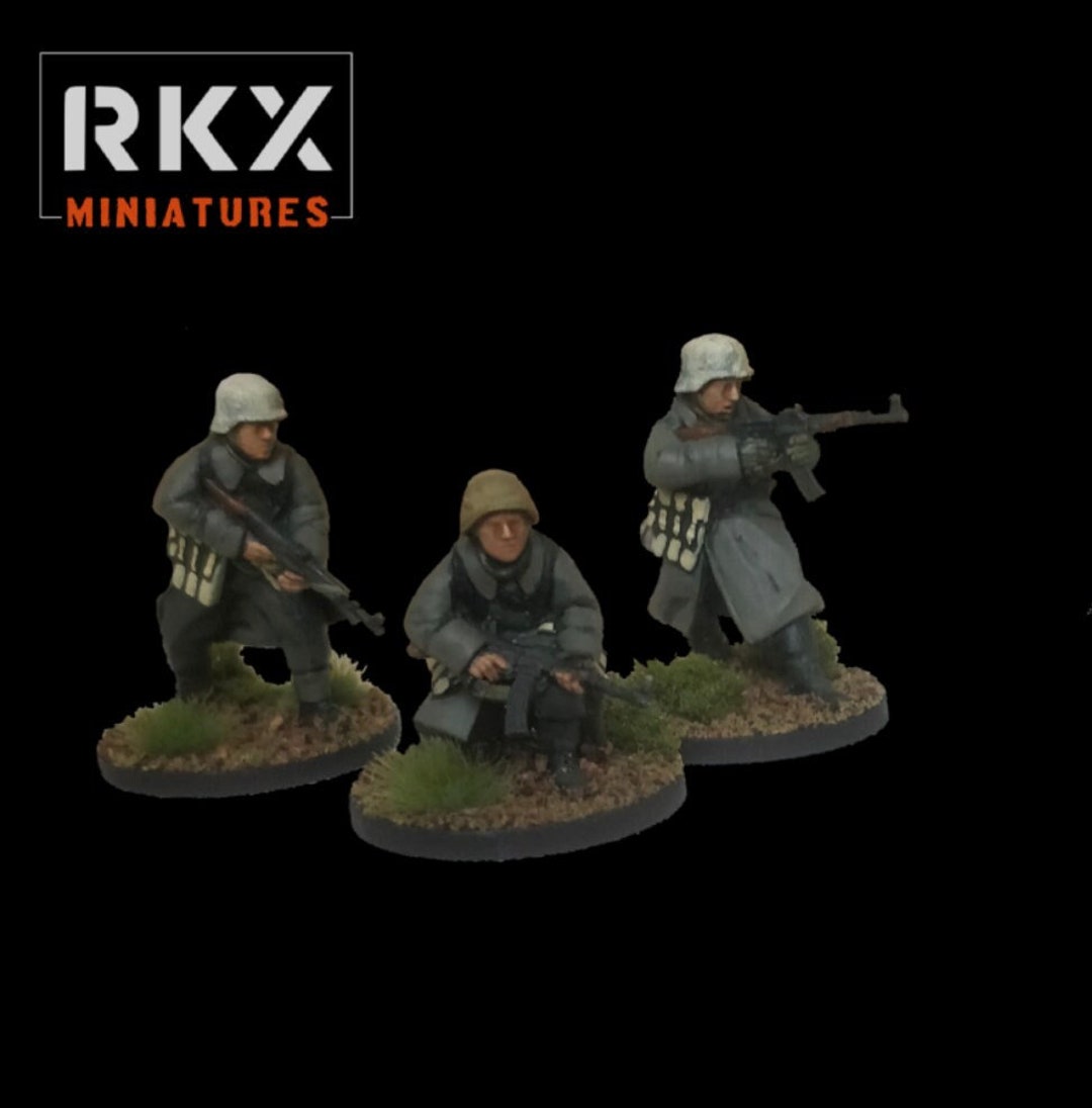 Volksgrenadier Great Coat STG 44 German Infantry 3 Minis (28mm) Resin ...