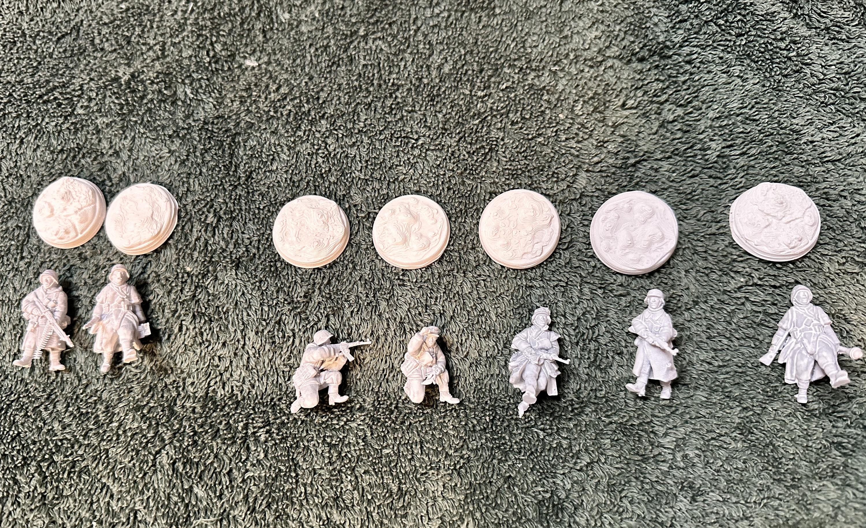 Volksgrenadier German Infantry Squad 7 Members (28mm) Resin Print Bases ...