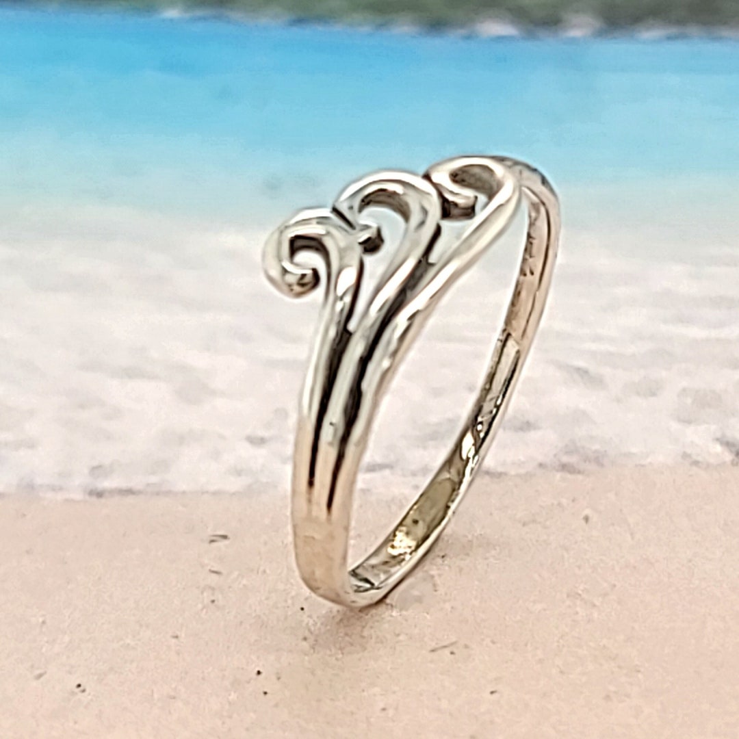 Sterling Silver Wave Toe Ring: Beachy Women's Accessory - Etsy