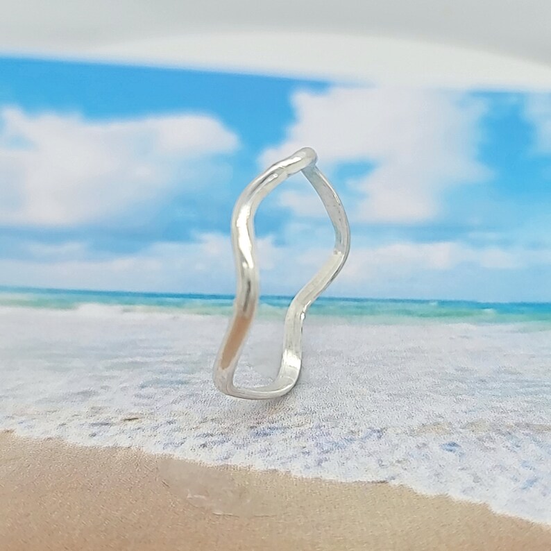 Wave Big Toe Ring Gold Big Toe Ring the Wave Wave Ring - Etsy