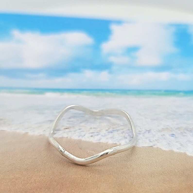 Wave Big Toe Ring Gold Big Toe Ring the Wave Wave Ring - Etsy