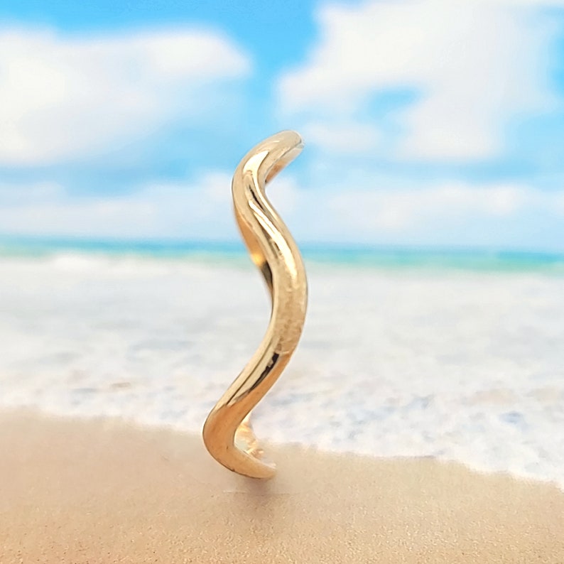 Wave Big Toe Ring Gold Big Toe Ring the Wave Wave Ring - Etsy
