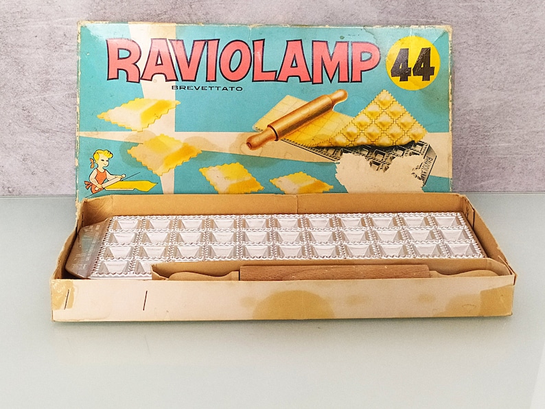 Vintage Raviolamp Ravioli Mold and Rolling Pin 44 Ravioli Mold - Etsy