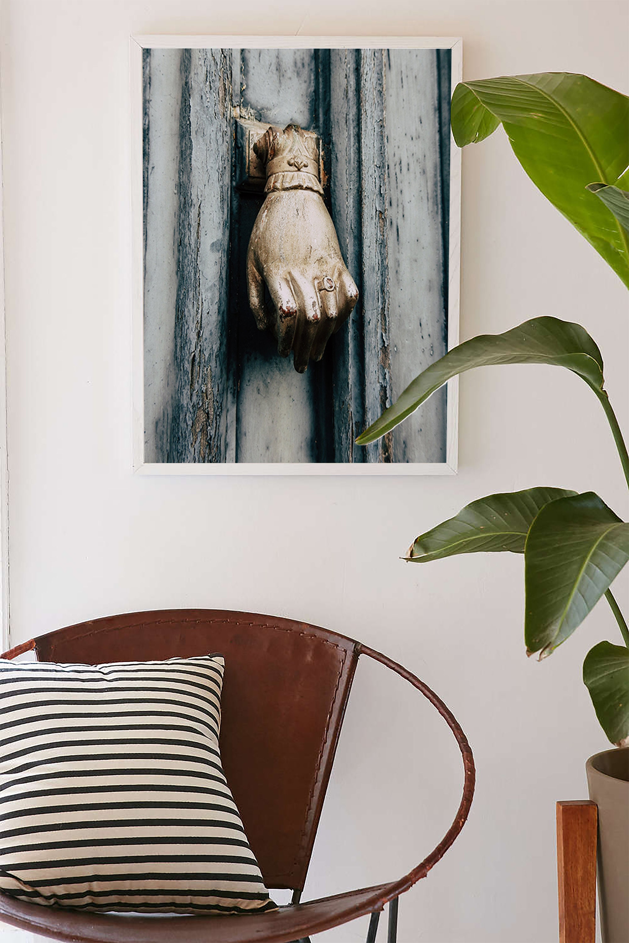 Printable Wall Art Print of Vintage Hand Knocker and - Etsy