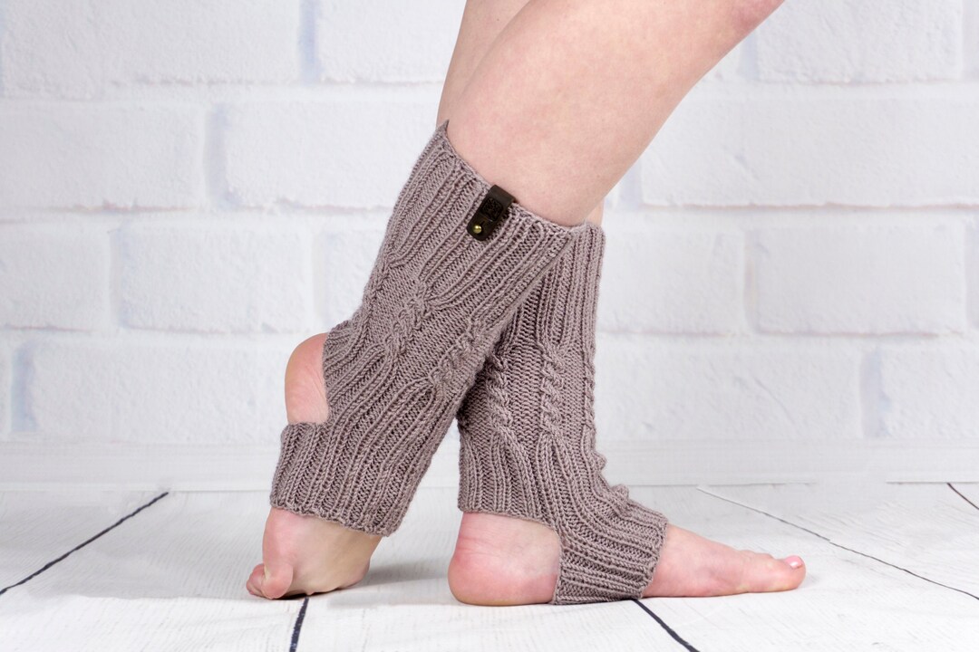 Short Cable Leg Warmer Dance Yoga Ballet Hand Knit Legwarmer - Etsy