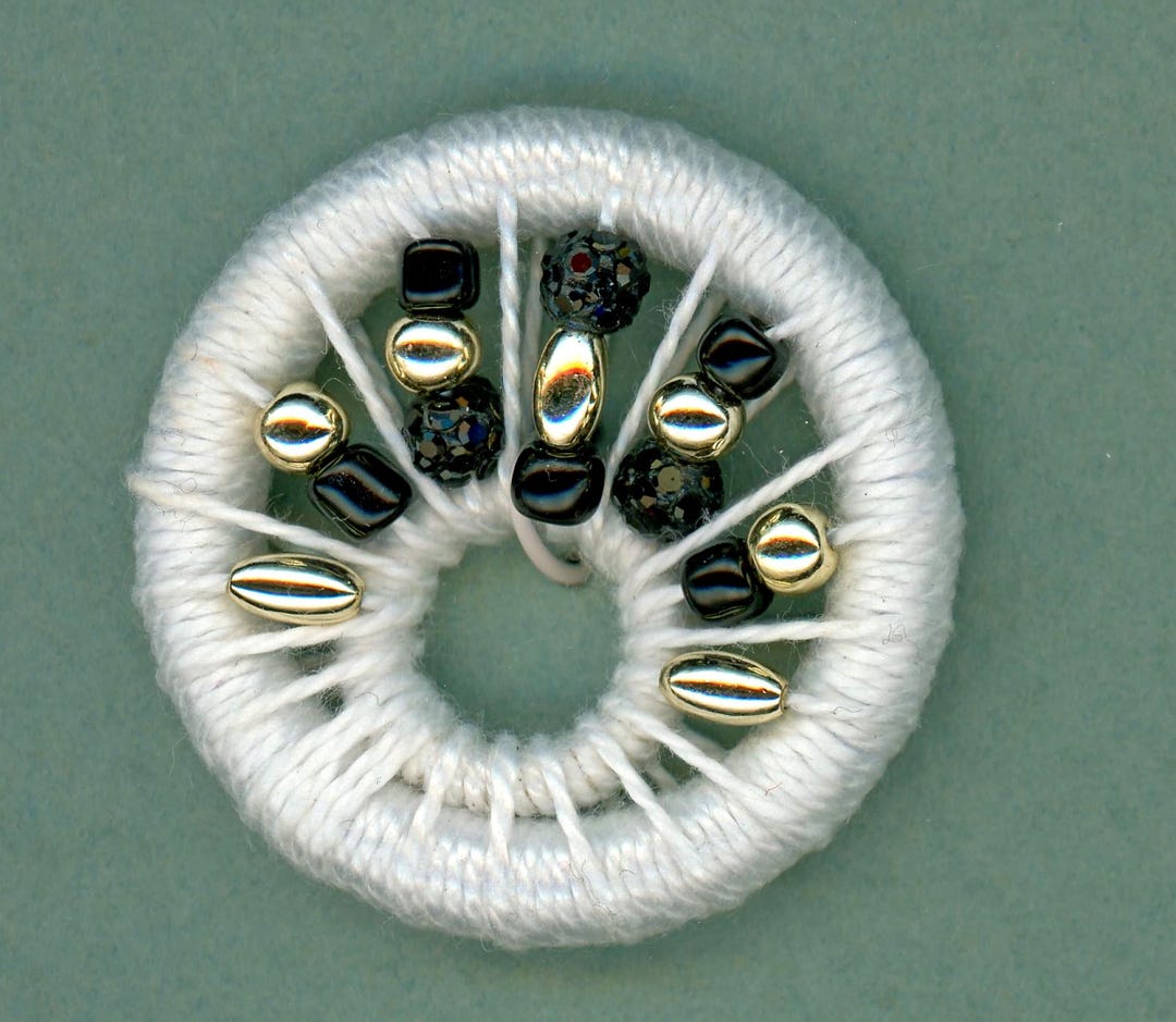 Spectacular Fabric Dorset Button White Double Ring W Black and Gold ...