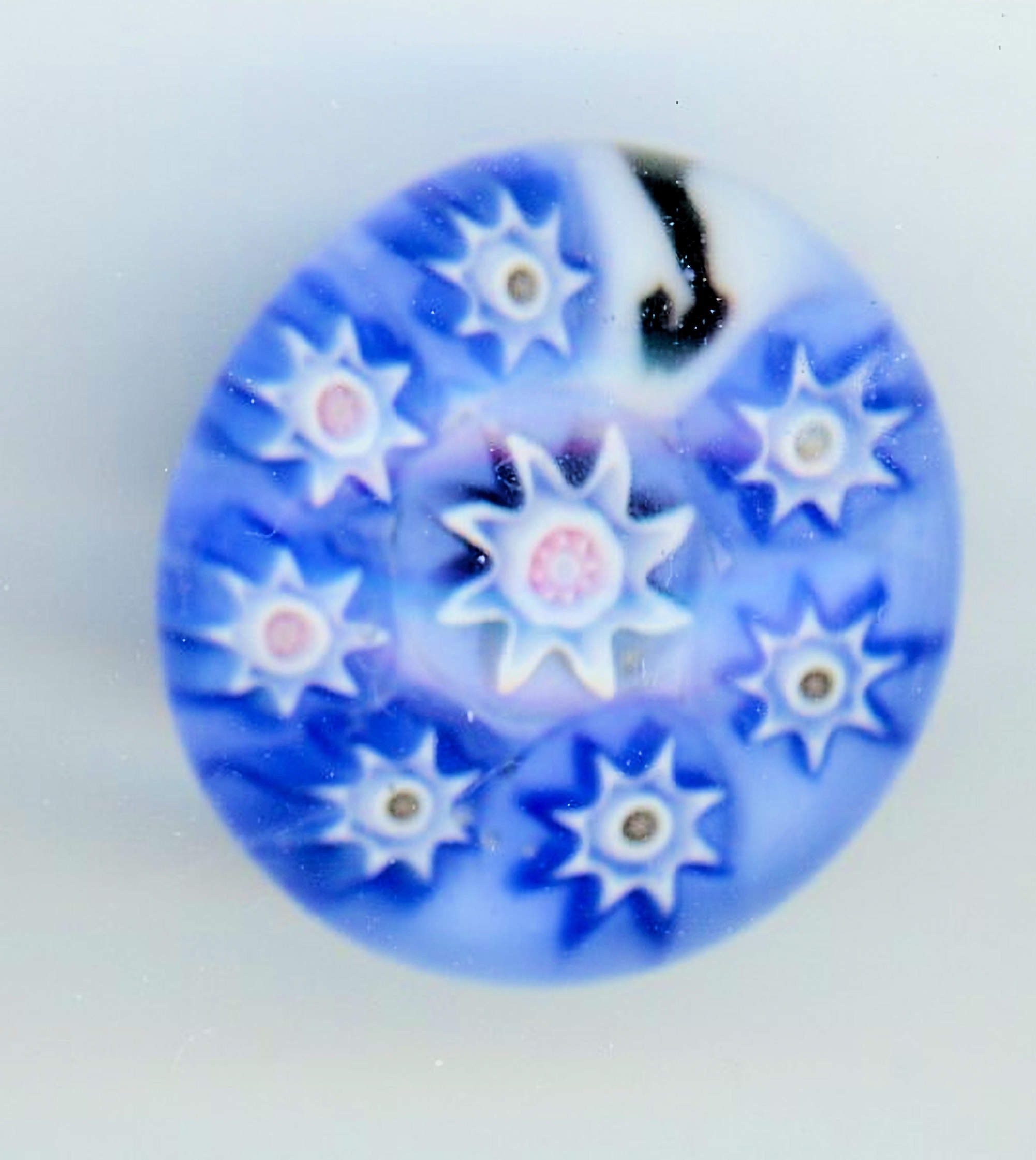 Star Millifoi Canes Paperweight Button Around Center Milli Signature J ...
