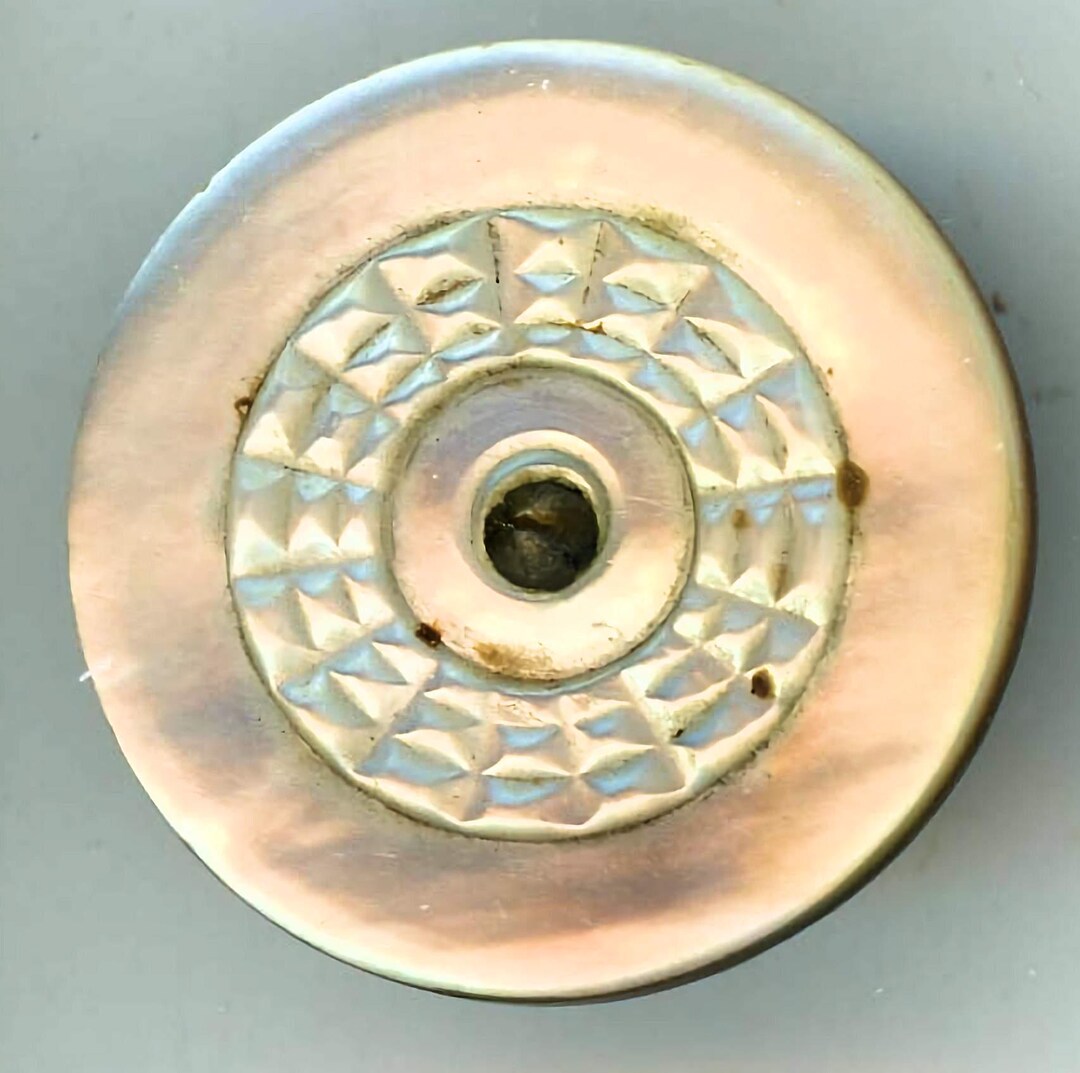 Colonial /19th Century Rarer Smokey Pearl Carved Button 15/16 Dia Coat ...