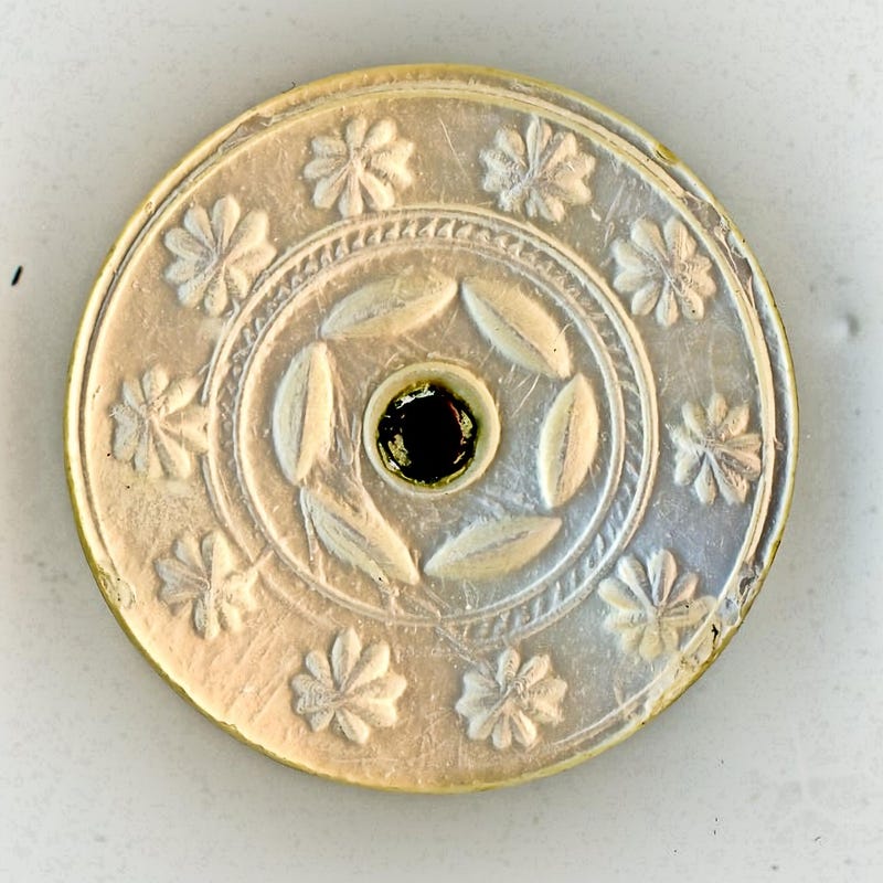 Colonial Buttons - Etsy