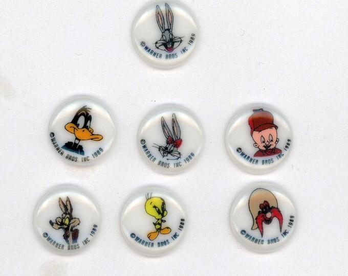 7 Buttons Looney Tunes Bugs Bunny, Daffy Duck, Bugs Girlfriend, Porky ...