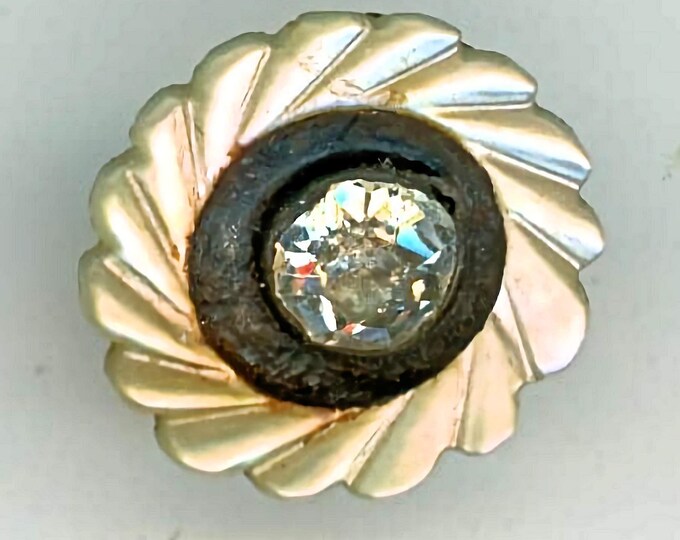 Rare Late 1700's/early 1800's Carved Pearl Button Pinwheel Outer Border ...