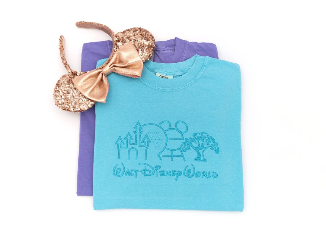 Walt Disney World Parks Custom Embroidered Crewneck, Minimal Disney ...